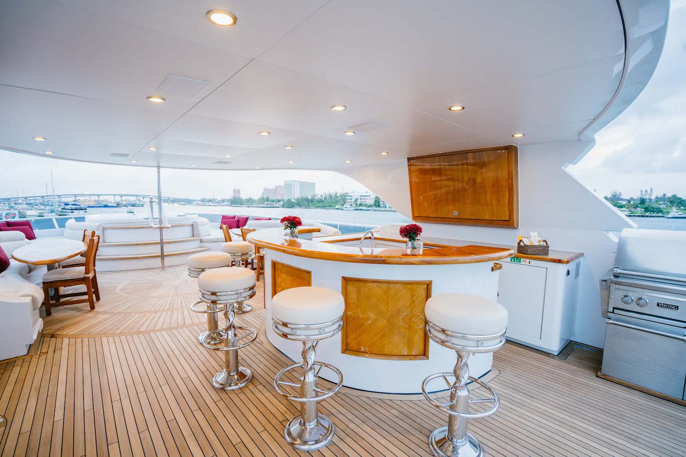 EXCELLENCE Yacht Charter Details, Richmond Yachts | CHARTERWORLD Luxury Superyachts
